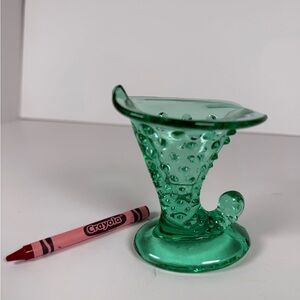 Fenton | Art | Vintage Fenton Emerald Green Glass Cornucopia ...